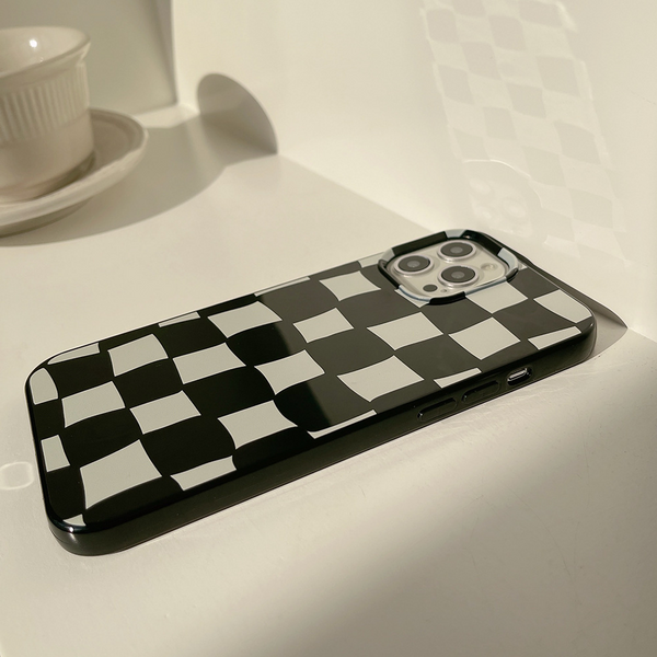 Skewed Checkerboard iPhone Case – Ice Cream Cake