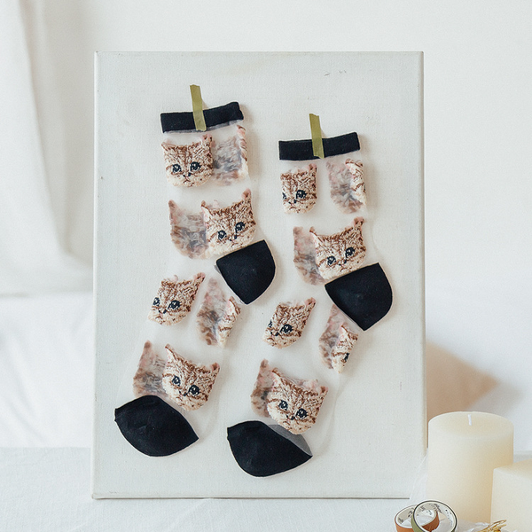 Sheer Embroidered Cat Face Crew Socks (8 Colours) – Ice Cream Cake