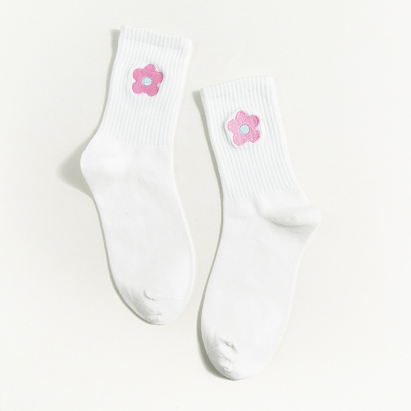 Embroidered Pop Flower Crew Socks (10 Colours) – Ice Cream Cake